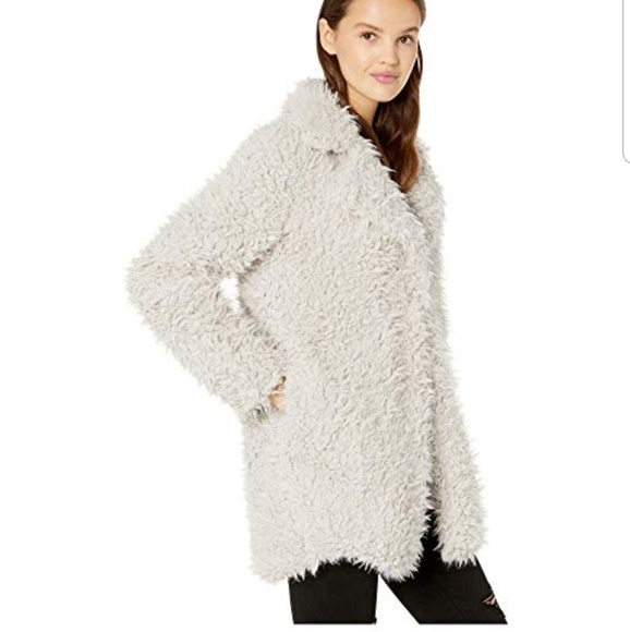 Romeo & Juliet Couture | Jackets & Coats | Romeo Juliet Fuzzy Faux Fur Coat In Grey | Poshmark